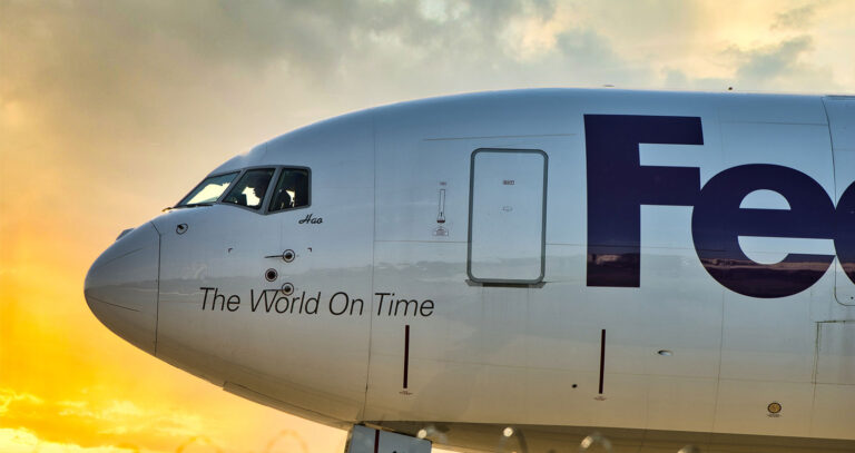 5 FedEx Competitors and Similar Companies: Time to Switch?